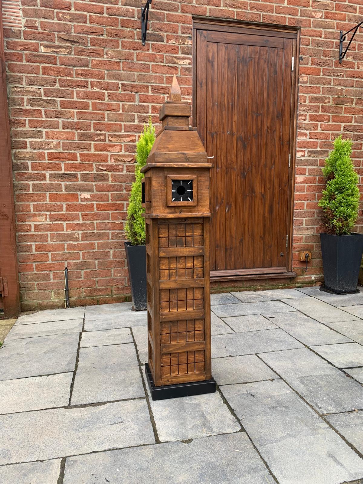Big Ben – Birdhouse (freestanding or optional bracket) - Bird & Lodgings